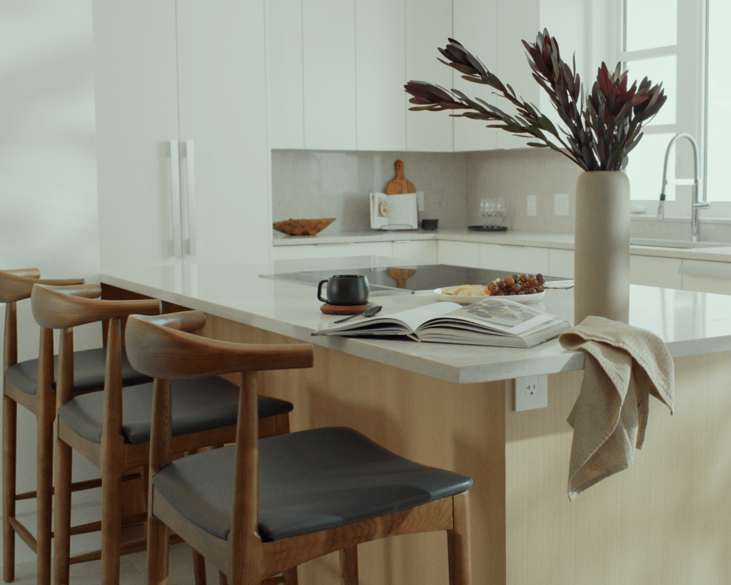 Elbow Counter Stool | Rove Concepts