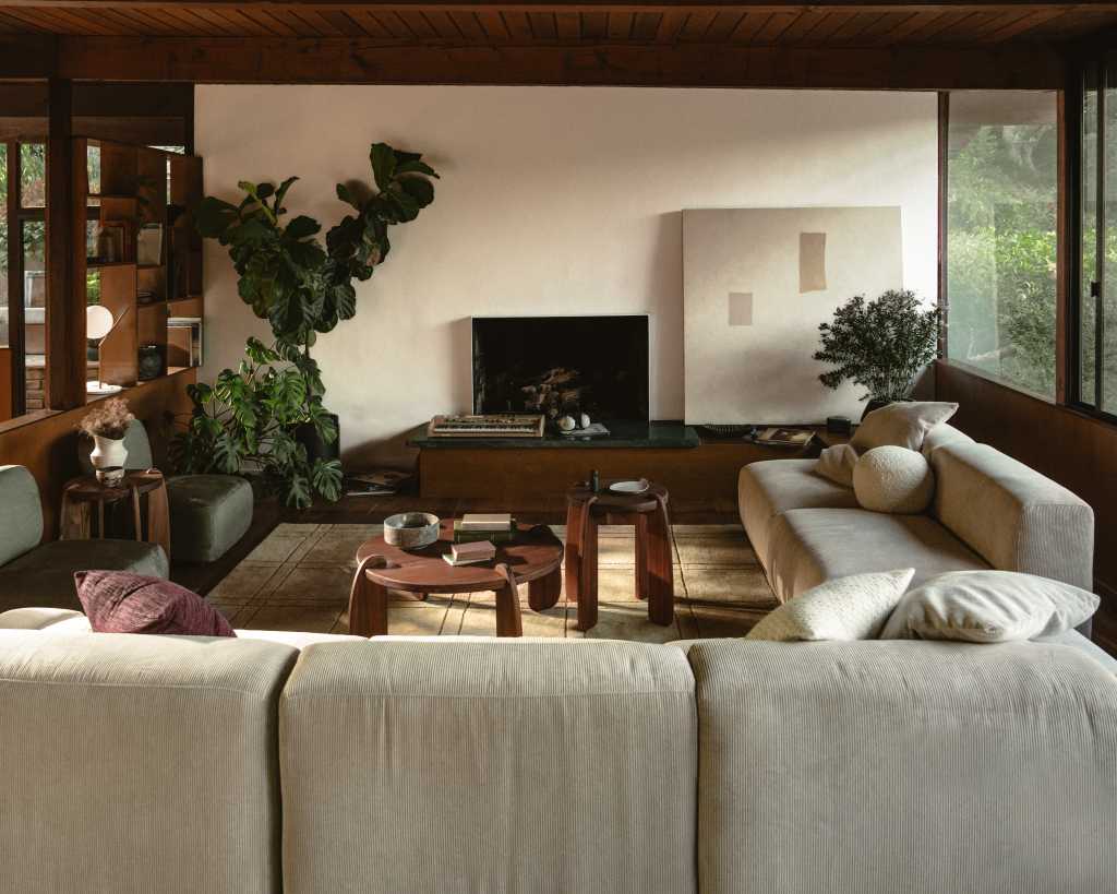 Kaye Sofa S | Rove Concepts