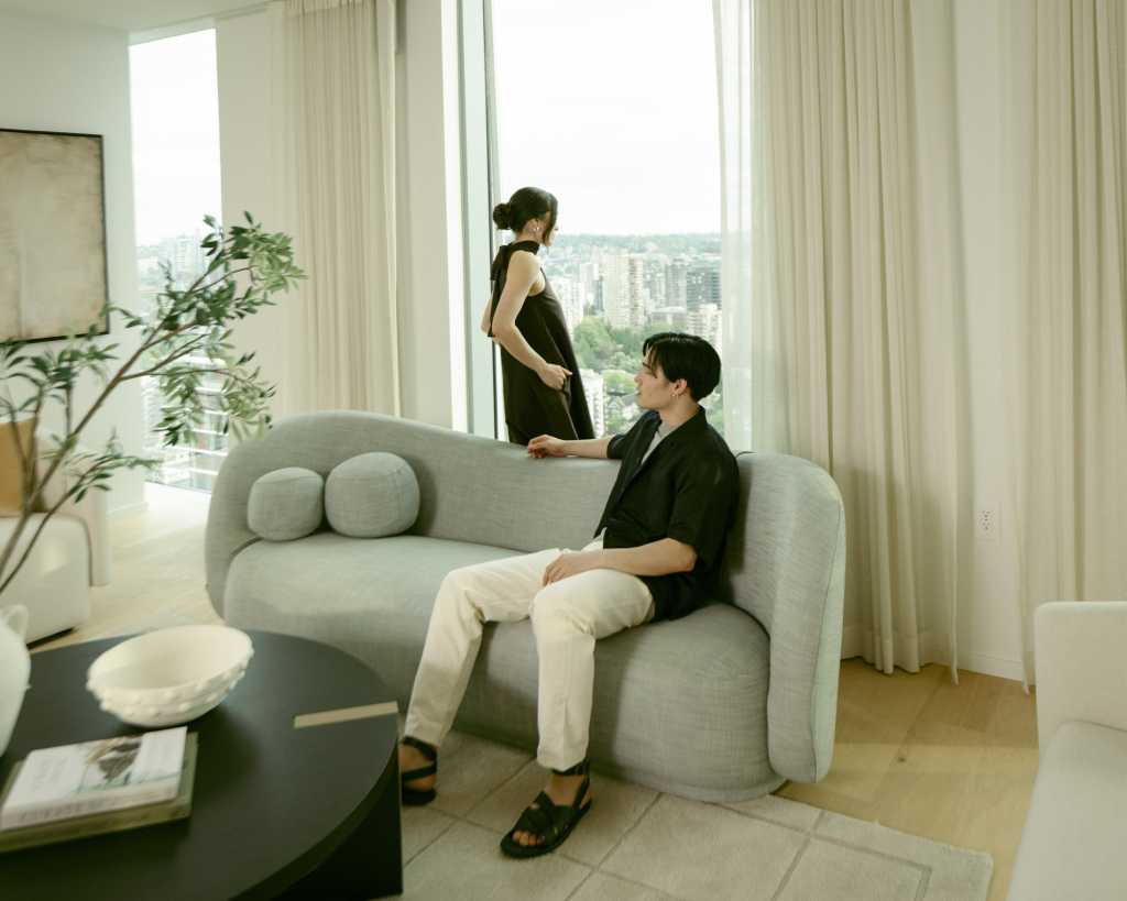 Diane Sofa | Rove Concepts