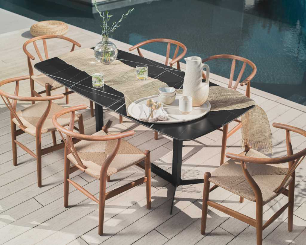 Elaine Dining Table - Clearance | Rove Concepts