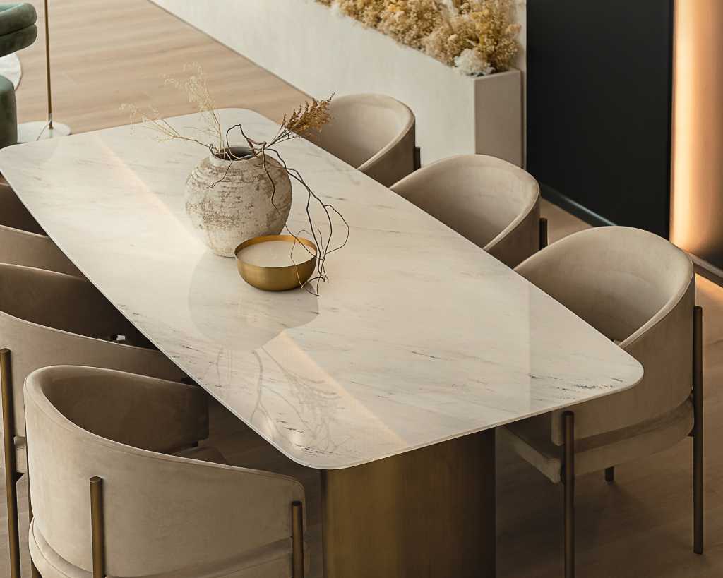 Solana Dining Table | Rove Concepts