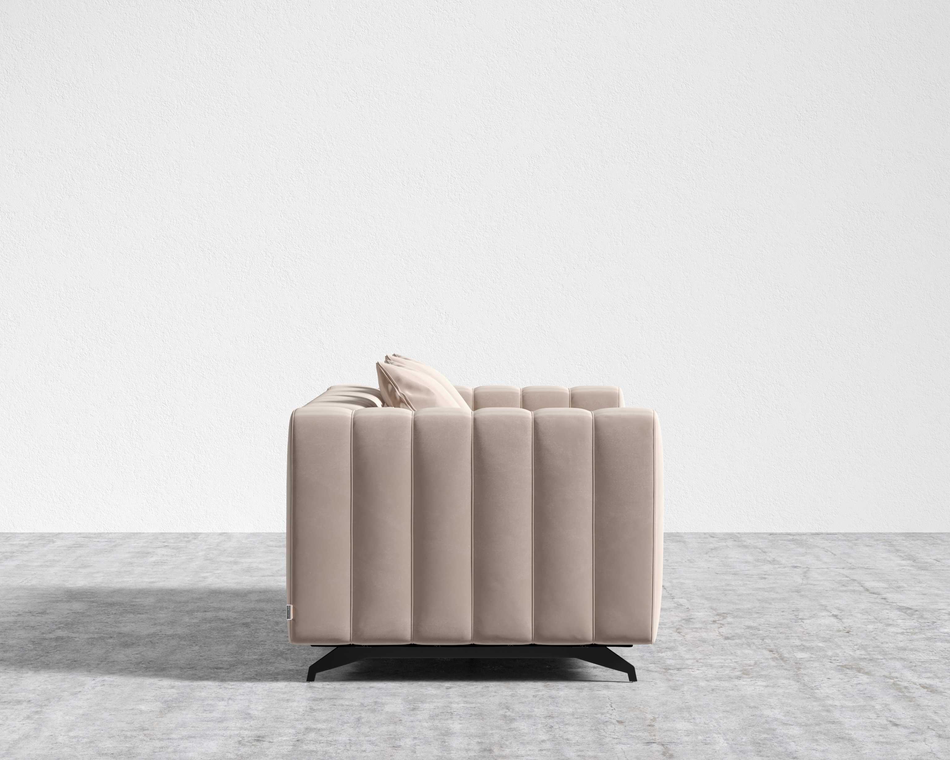 Berlin Loveseat | Rove Concepts