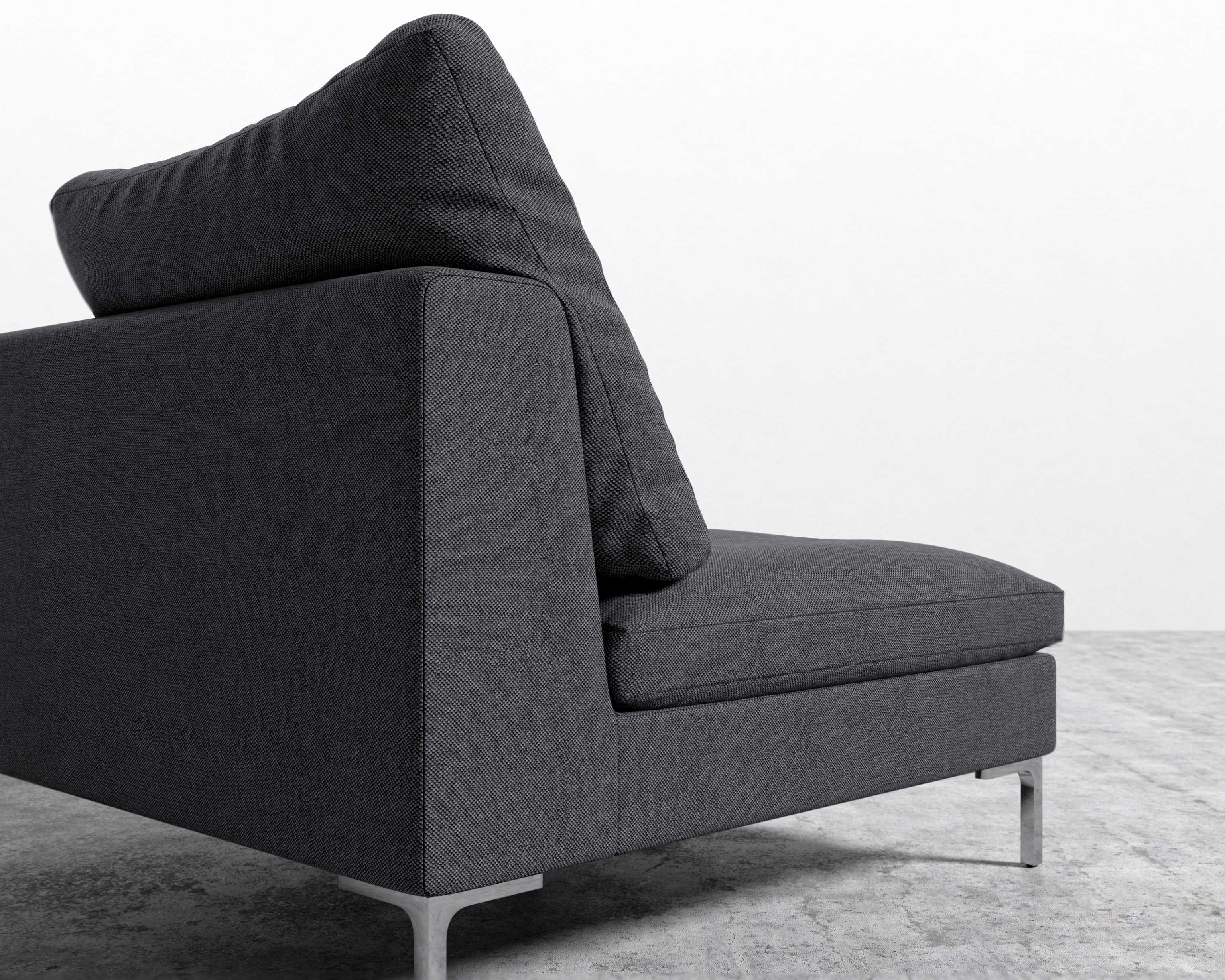 Hugo Corner | Rove Concepts