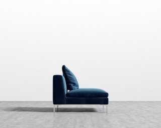 Hugo Armless | Rove Concepts