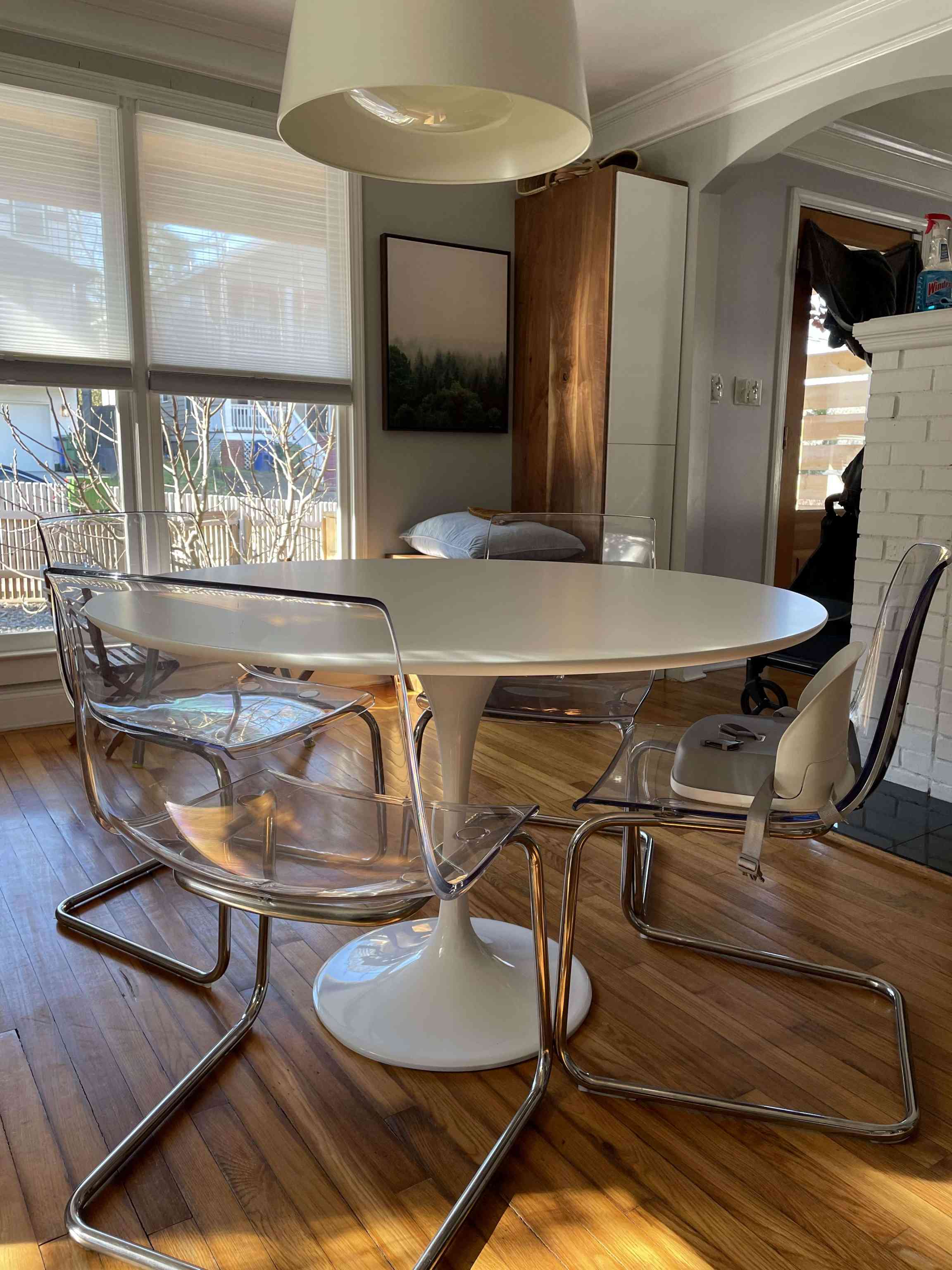 Tulip Table Round - Lacquer | Reproduction | Rove Concepts