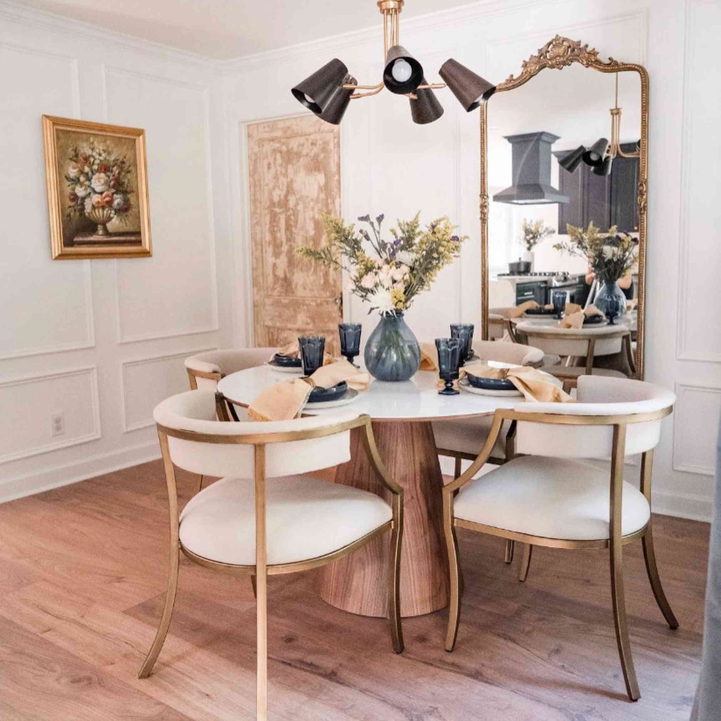 Winston Dining Table Round 48" | Mid Century Modern